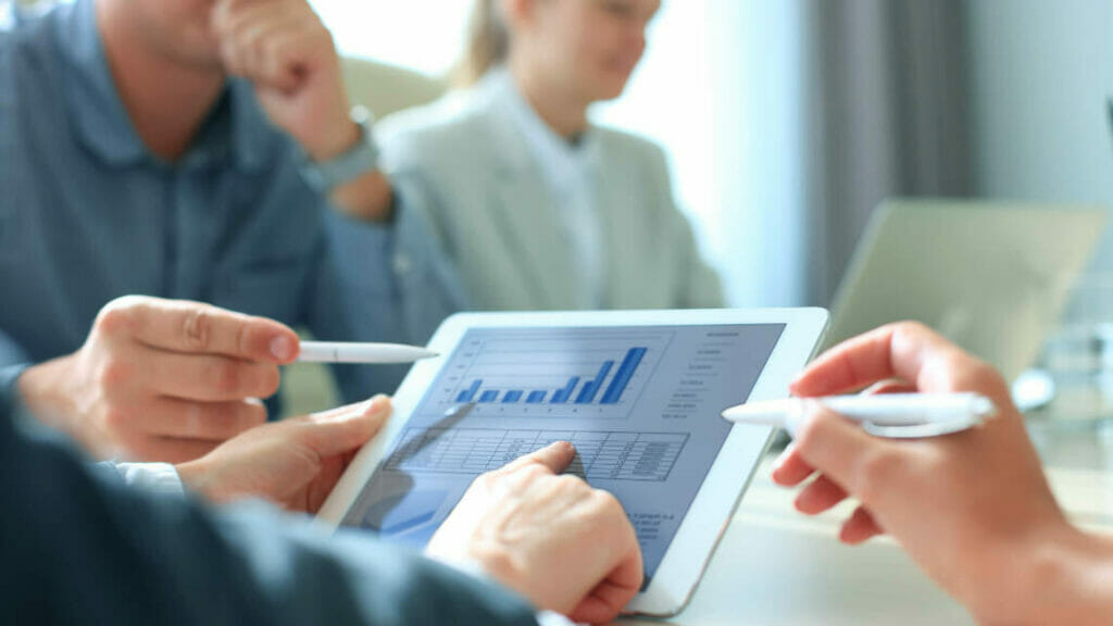 Create an Impressive Report Presentation: Here’s How!